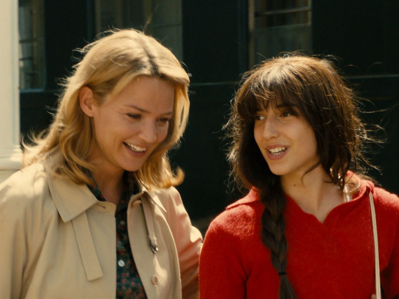Un Amour impossible : Virginie Efira, sur le tranchant des lames et du ...