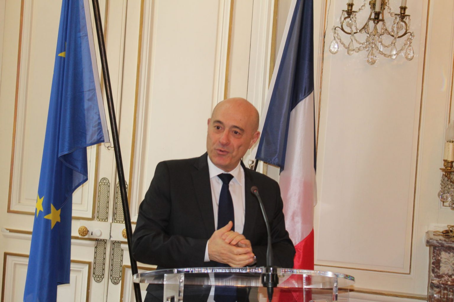 Le préfet Jean-Marc Falcone quitte Orléans et la région en pleine ...