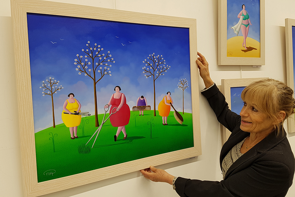 Nicole Avezard et ses "Josianes", galerie Le Corbeau rouge - Mag ...