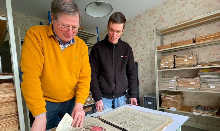 Berry : le Centre de la presse dépoussière les vieux journaux - Mag ...