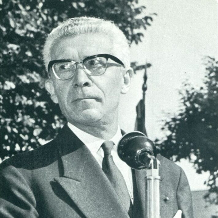 Roger Secrétain, une figure centrale de l’histoire orléanaise - Mag ...