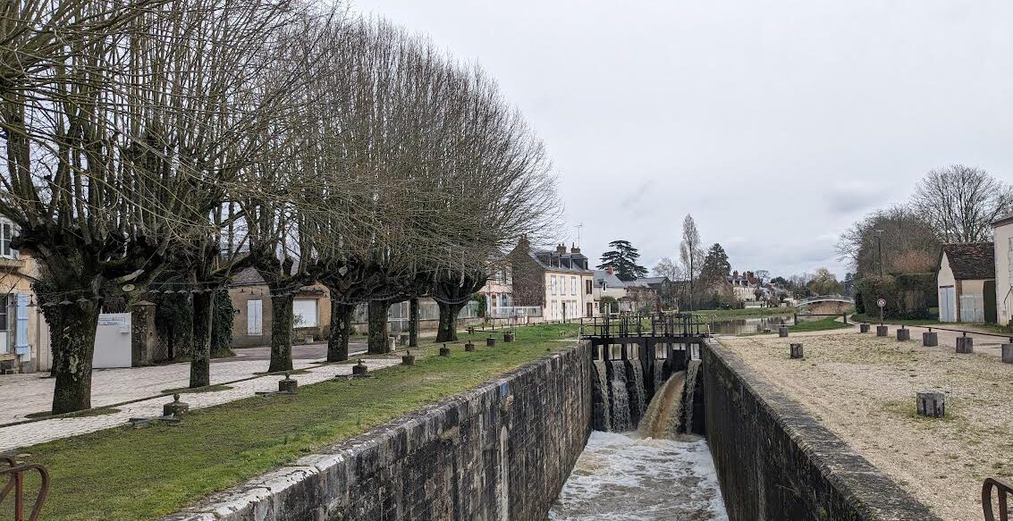 Combleux : un village coupé en deux - Mag'CentreMagcentre