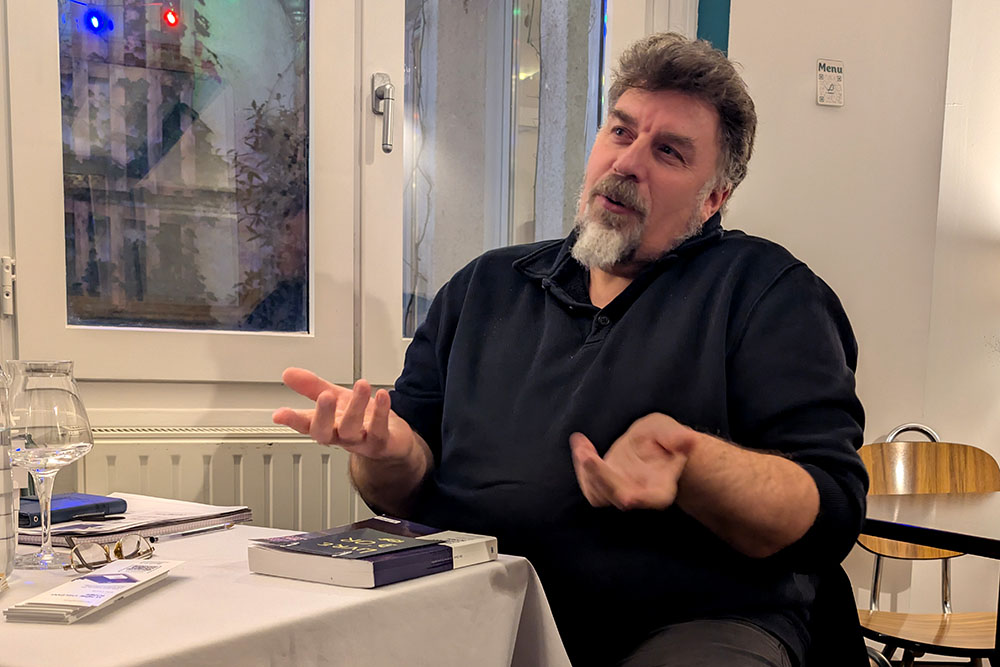 Eric Duval imagine la chute d'Orléans - Mag'CentreMagcentre